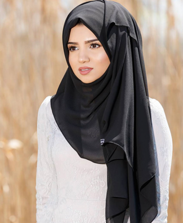 Hijab Pashmina Dengan Layer Dan Lipatan Cantik Desain Id